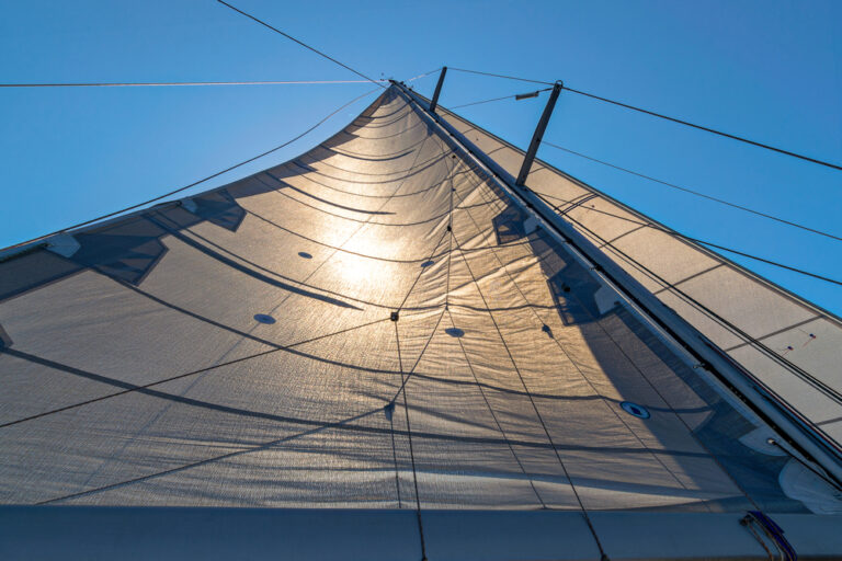 Quali sono i tipi di vela più importanti e diffusi - Vivere il mare